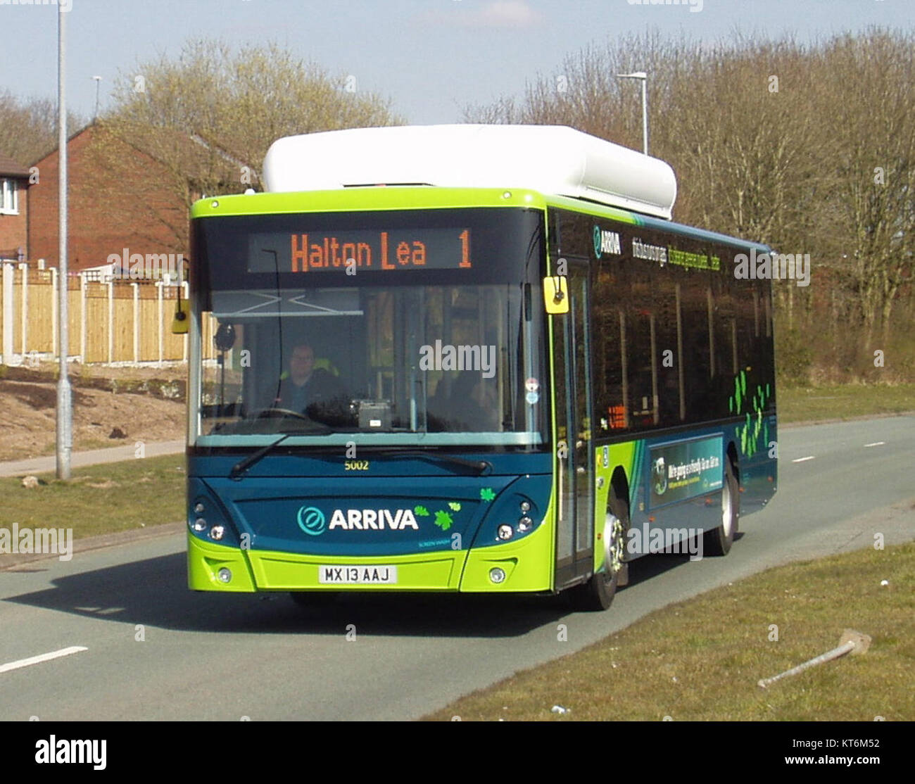 Green bus fleet uk hi-res stock photography and images - Alamy