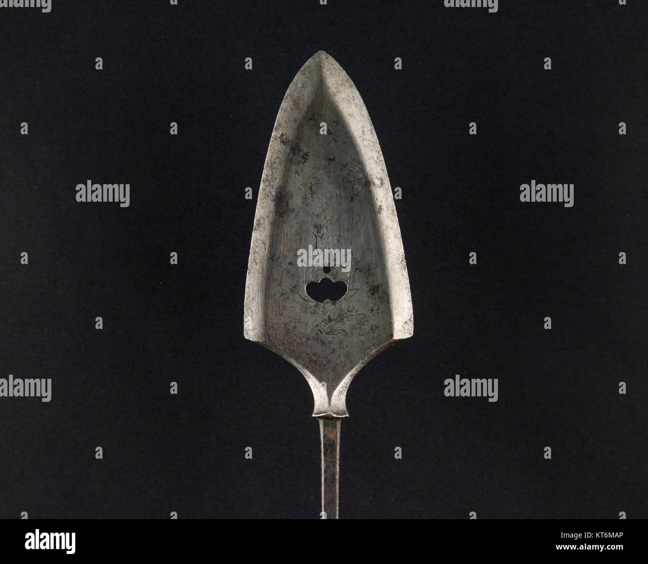 The YanonC493 Arrowhead is an ancient tool featured in the MET ...