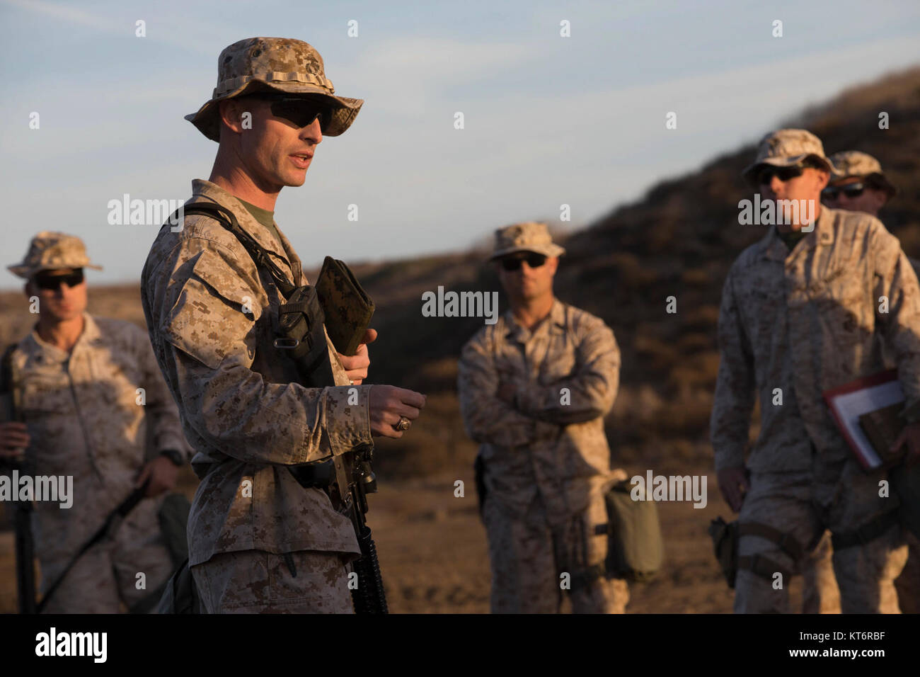 Marine corps combat utility uniform hi-res stock photography and images ...