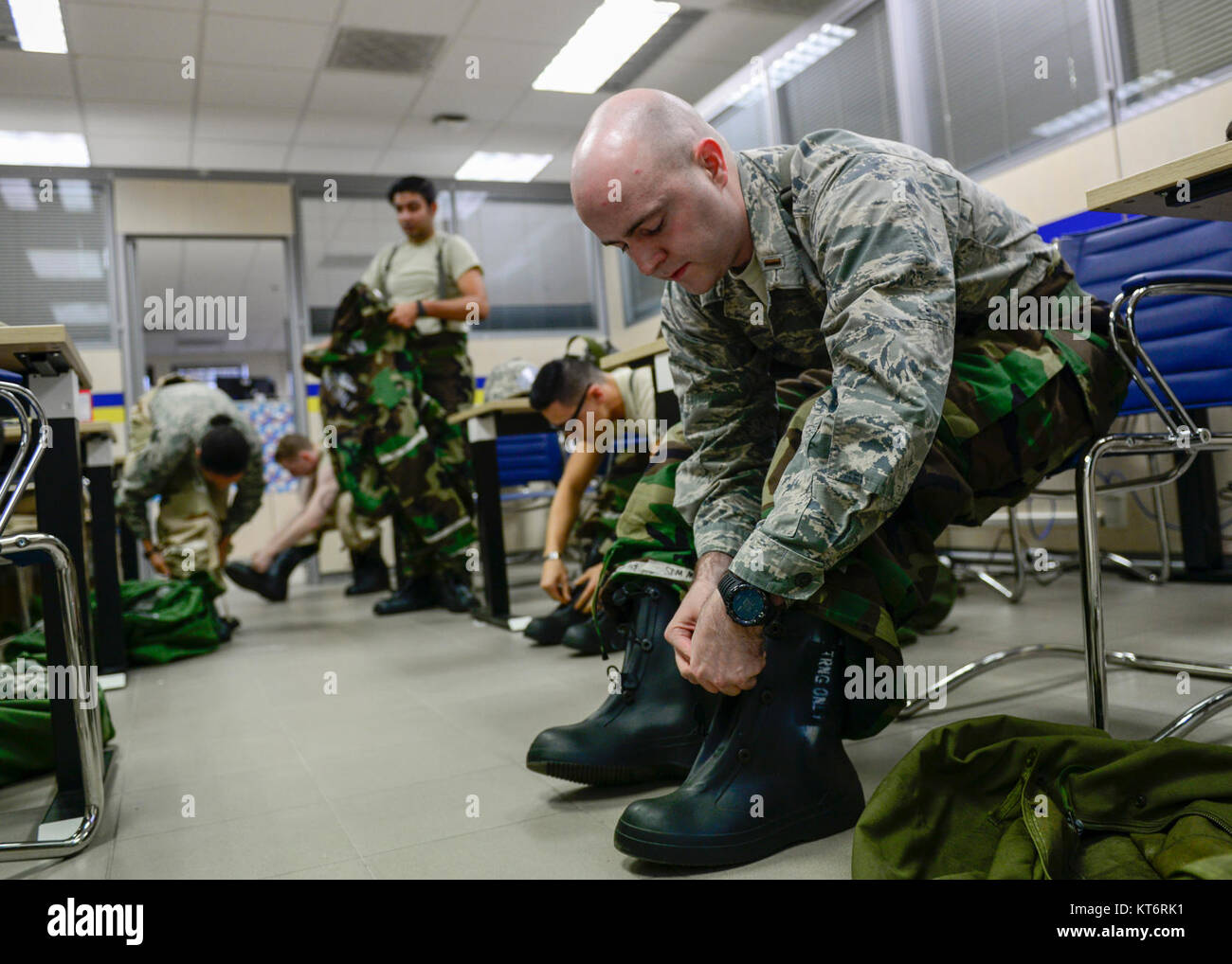 2nd Lt. William Mitchell, 31st Comptroller Squadron financial ...