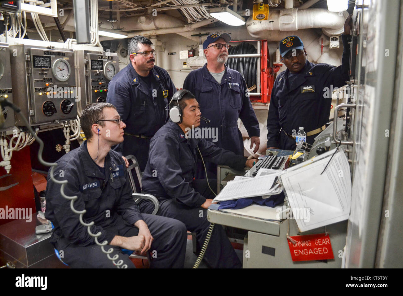 Sailors prepare for inspection hi-res stock photography and images - Alamy