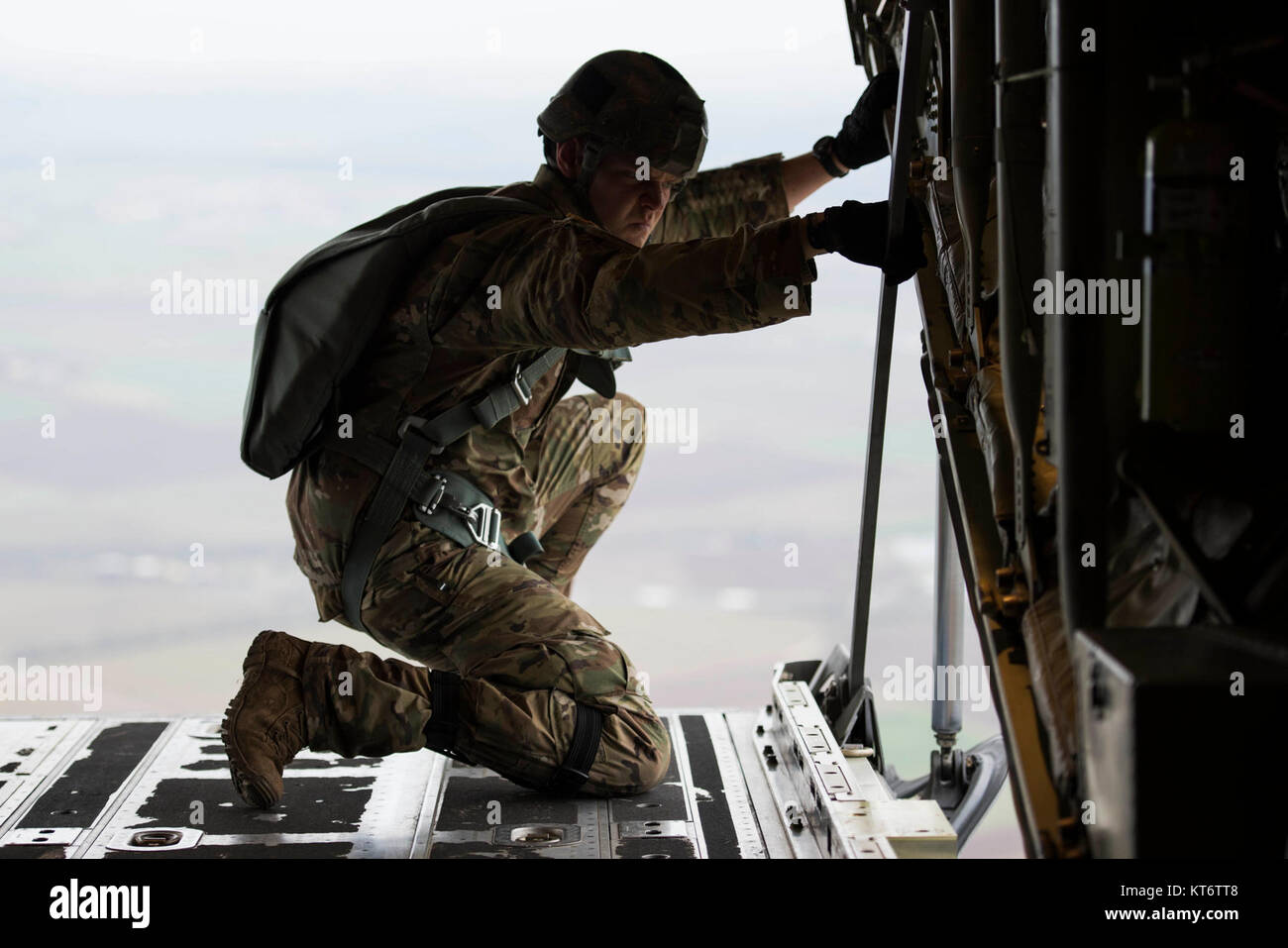 German jumpmaster hi-res stock photography and images - Alamy