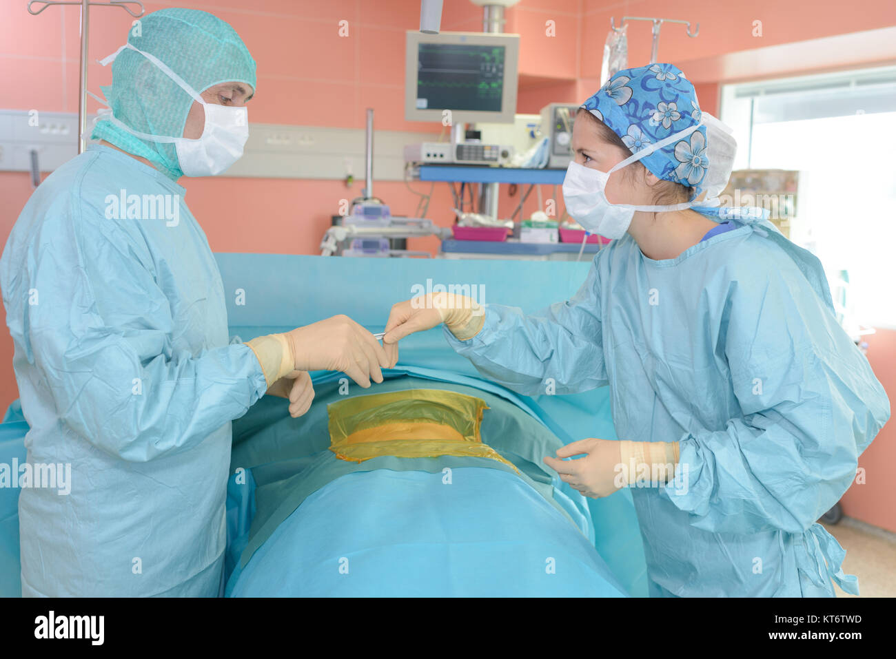 Emergency birth hi-res stock photography and images - Alamy