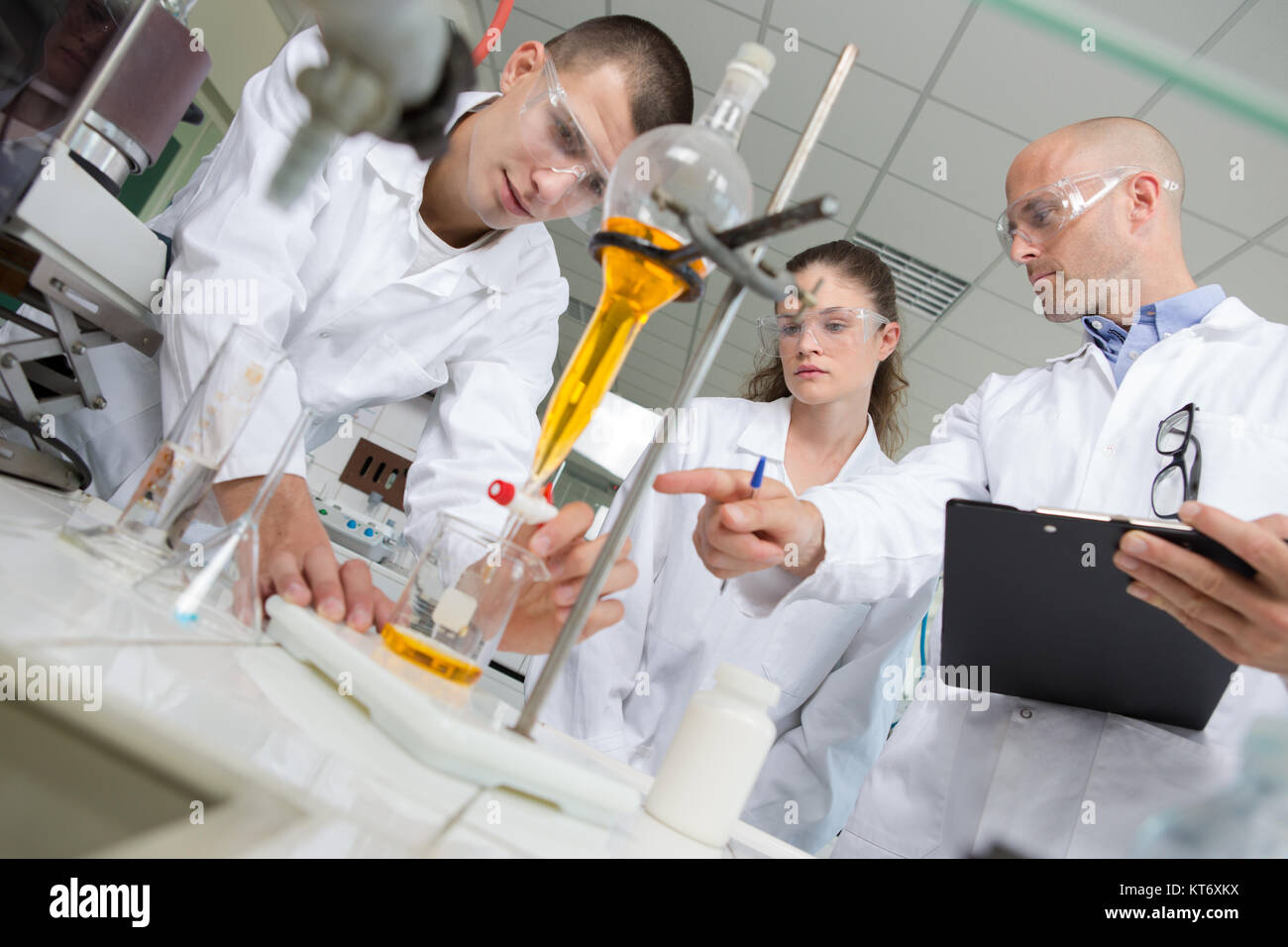 science research project Stock Photo - Alamy