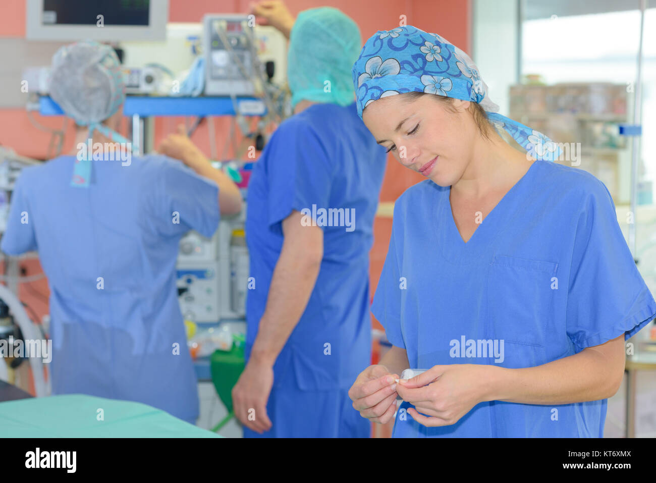 surgeon with patient Stock Photo - Alamy