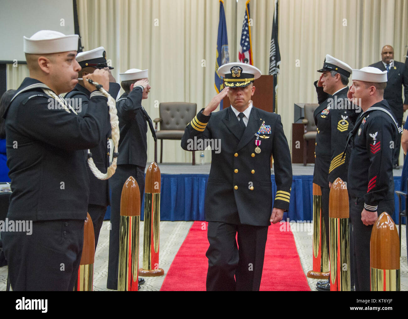Cmdr. Patrick Gerhardstein, outgoing commanding officer of Explosive ...