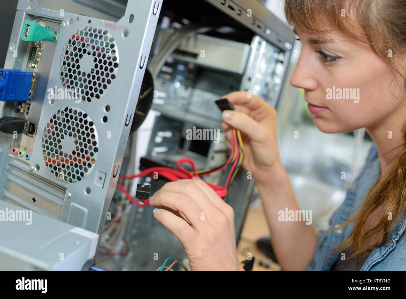 assembling the motherboard Stock Photo - Alamy