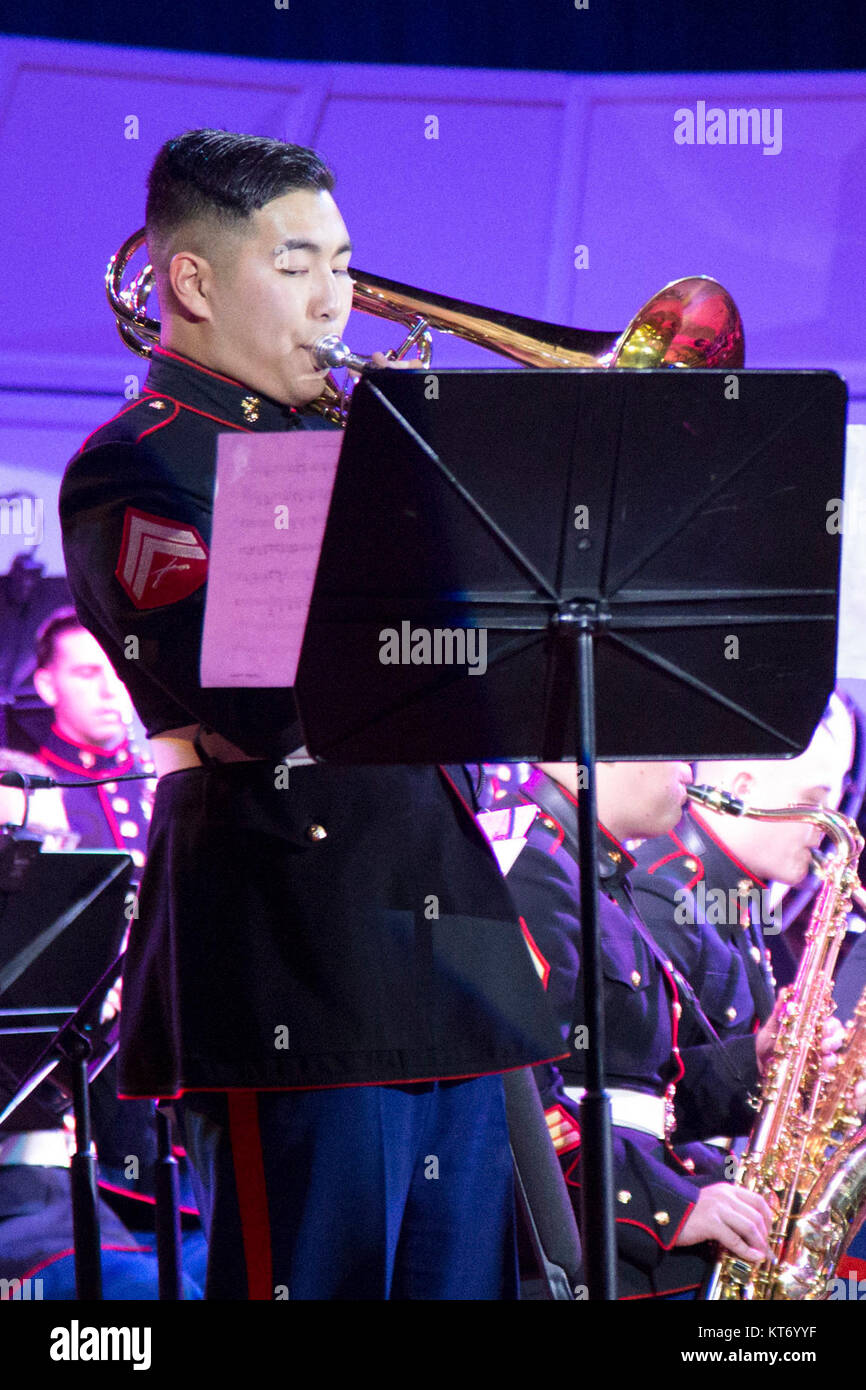 The 2nd Marine Division (2d MARDIV) commanding general, Maj. Gen. John ...