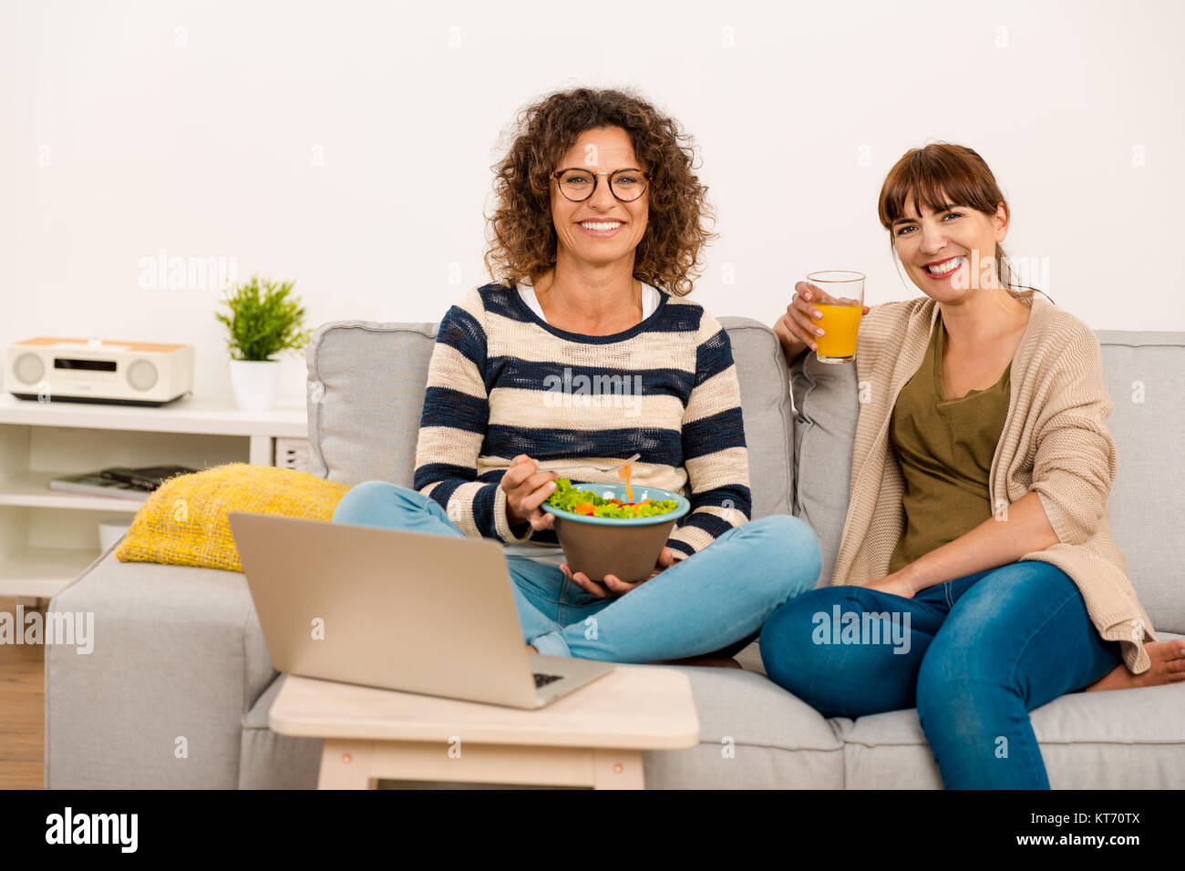 Two best friends at home Stock Photo - Alamy
