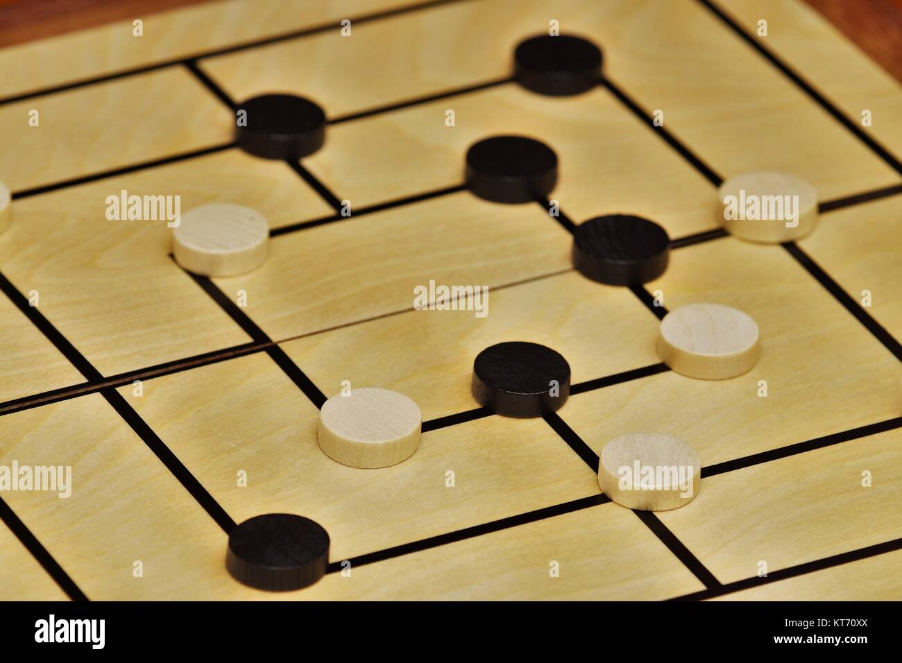 Â mÃ¼hlespiel board game Stock Photo - Alamy