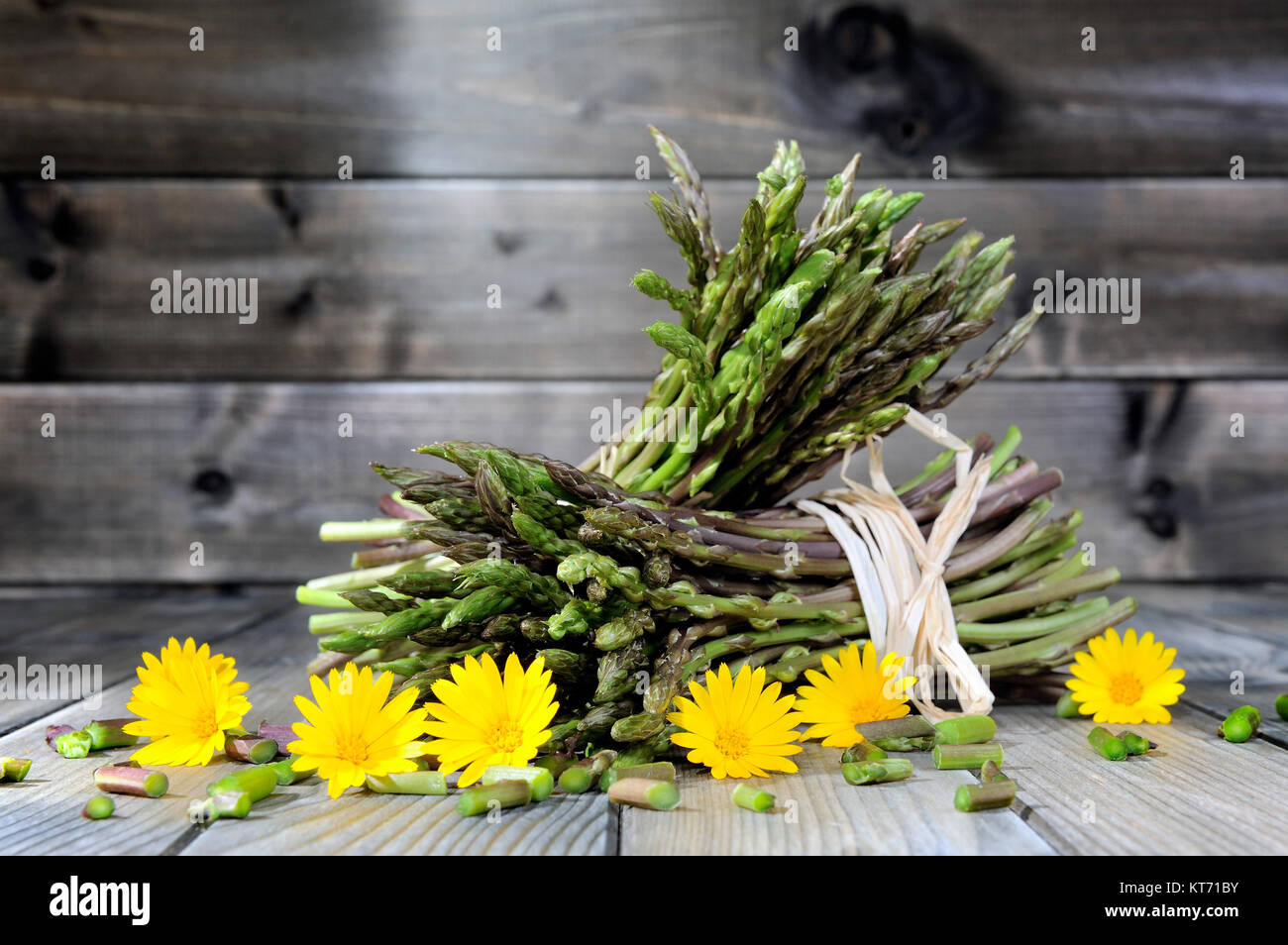 Fresh asparagus natural collected in countryside, photographed on an ...