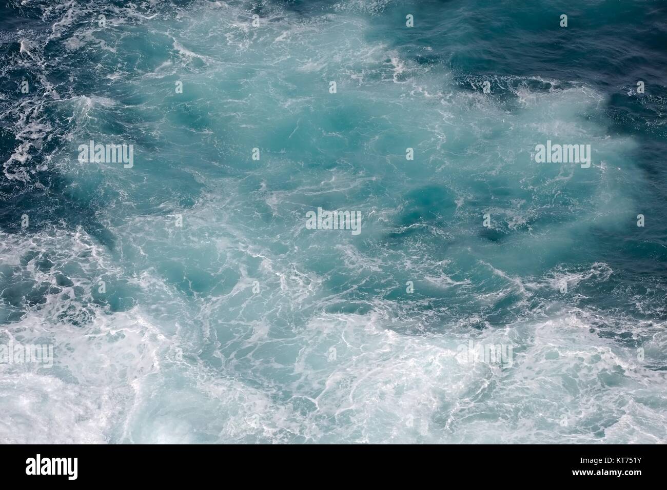 Hitting sea wall hi-res stock photography and images - Alamy