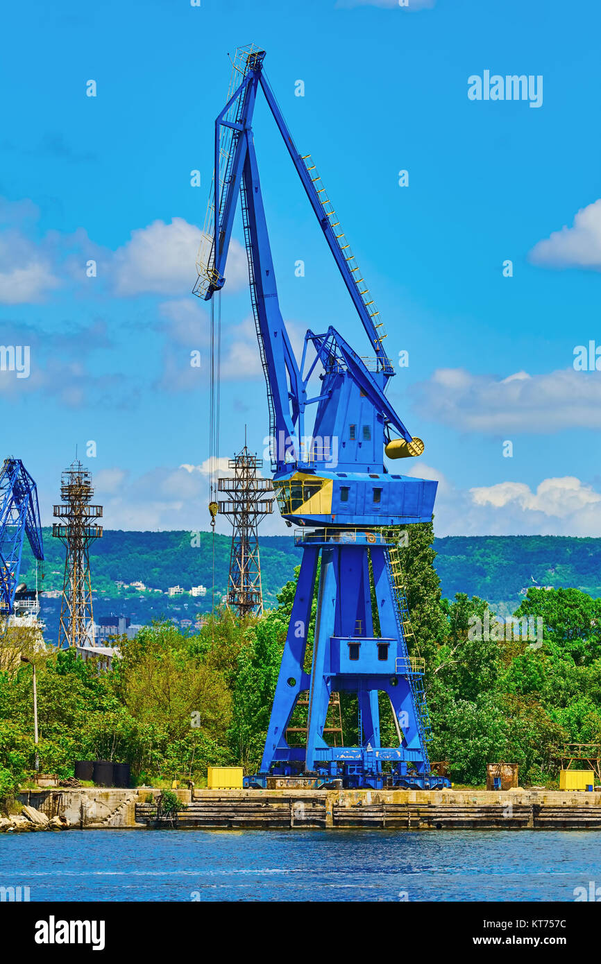 Harbour Level Luffing Crane Stock Photo - Alamy