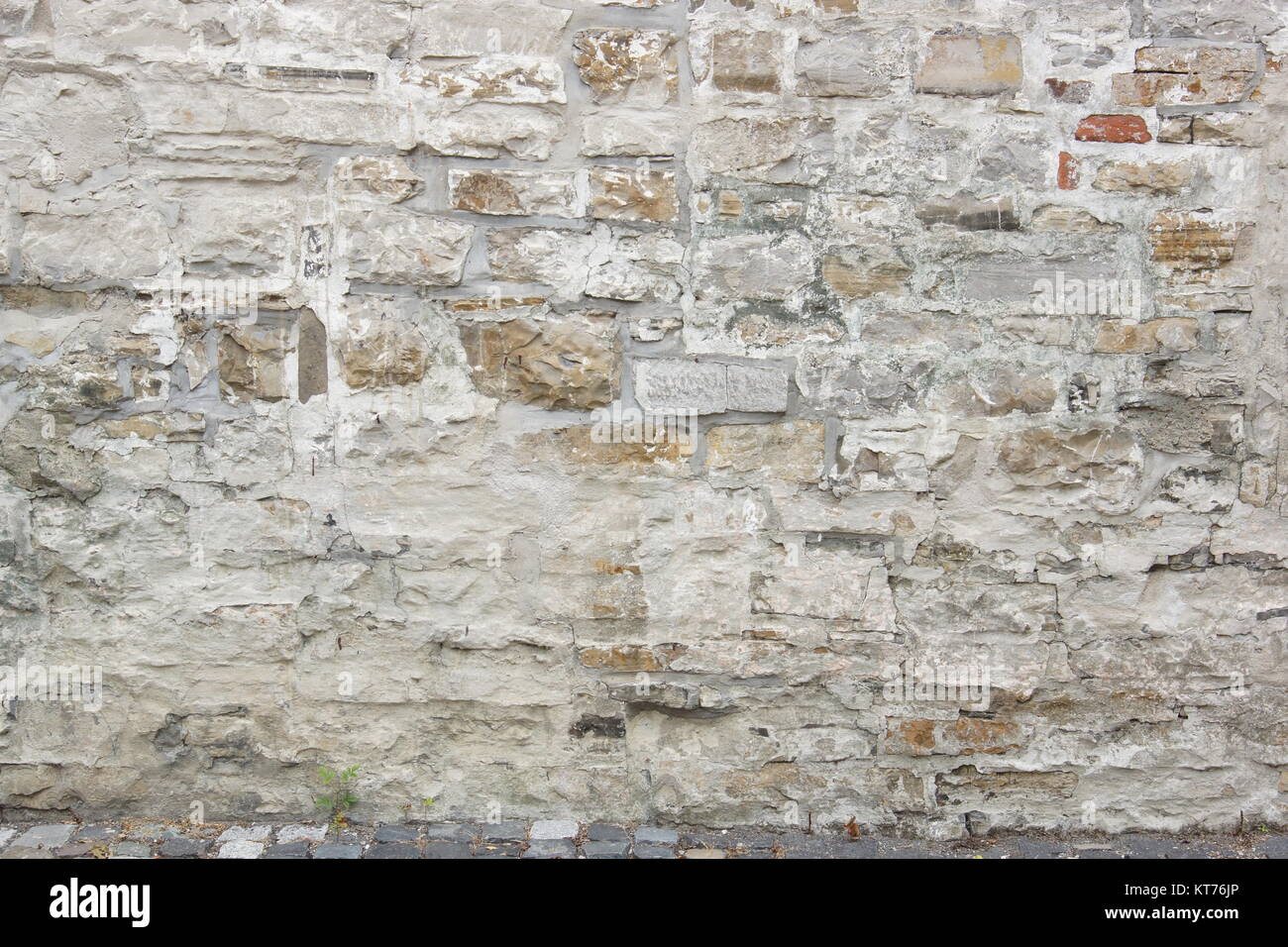 Coarse stone wall hi-res stock photography and images - Alamy