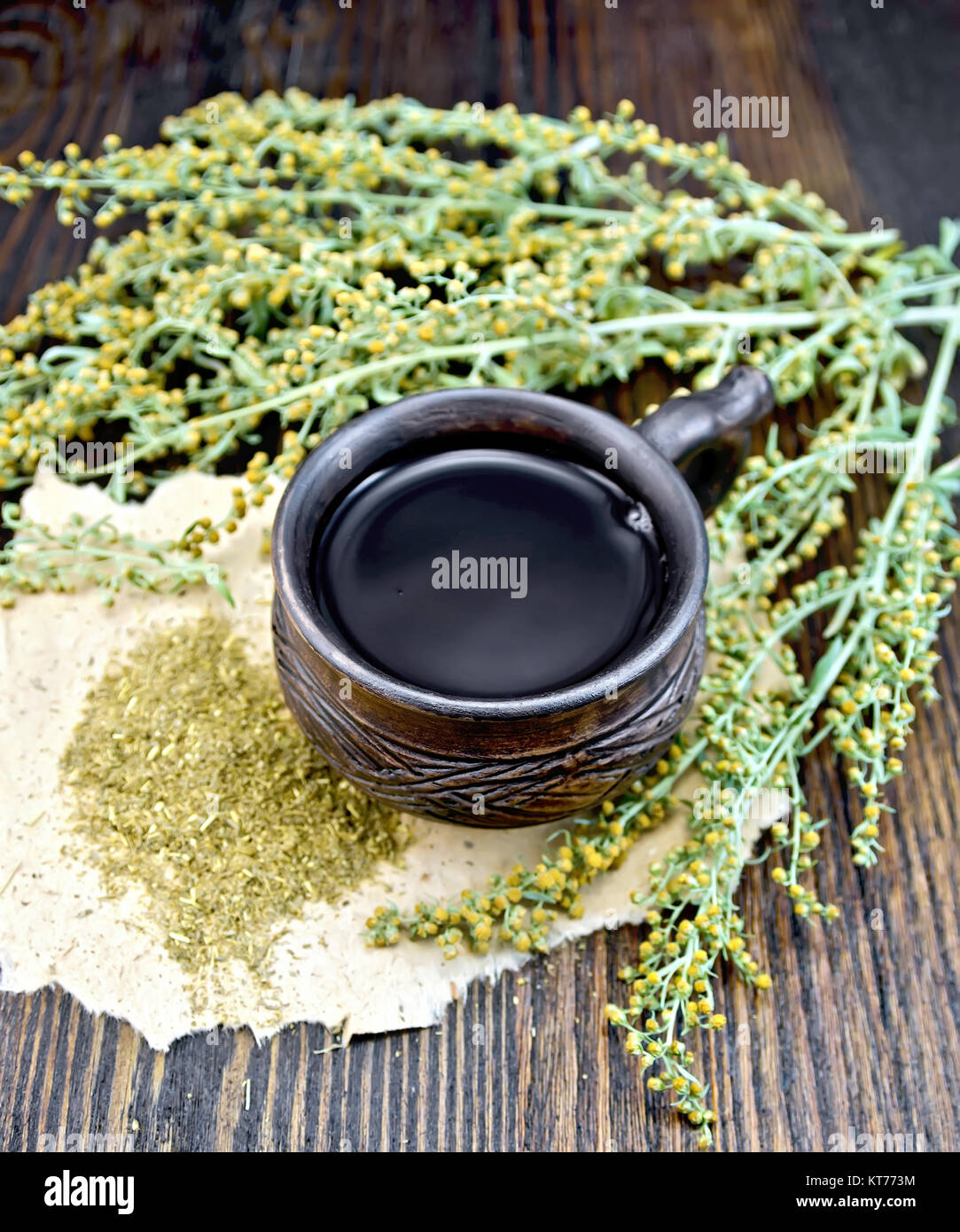 Wormwood tea hi-res stock photography and images - Alamy