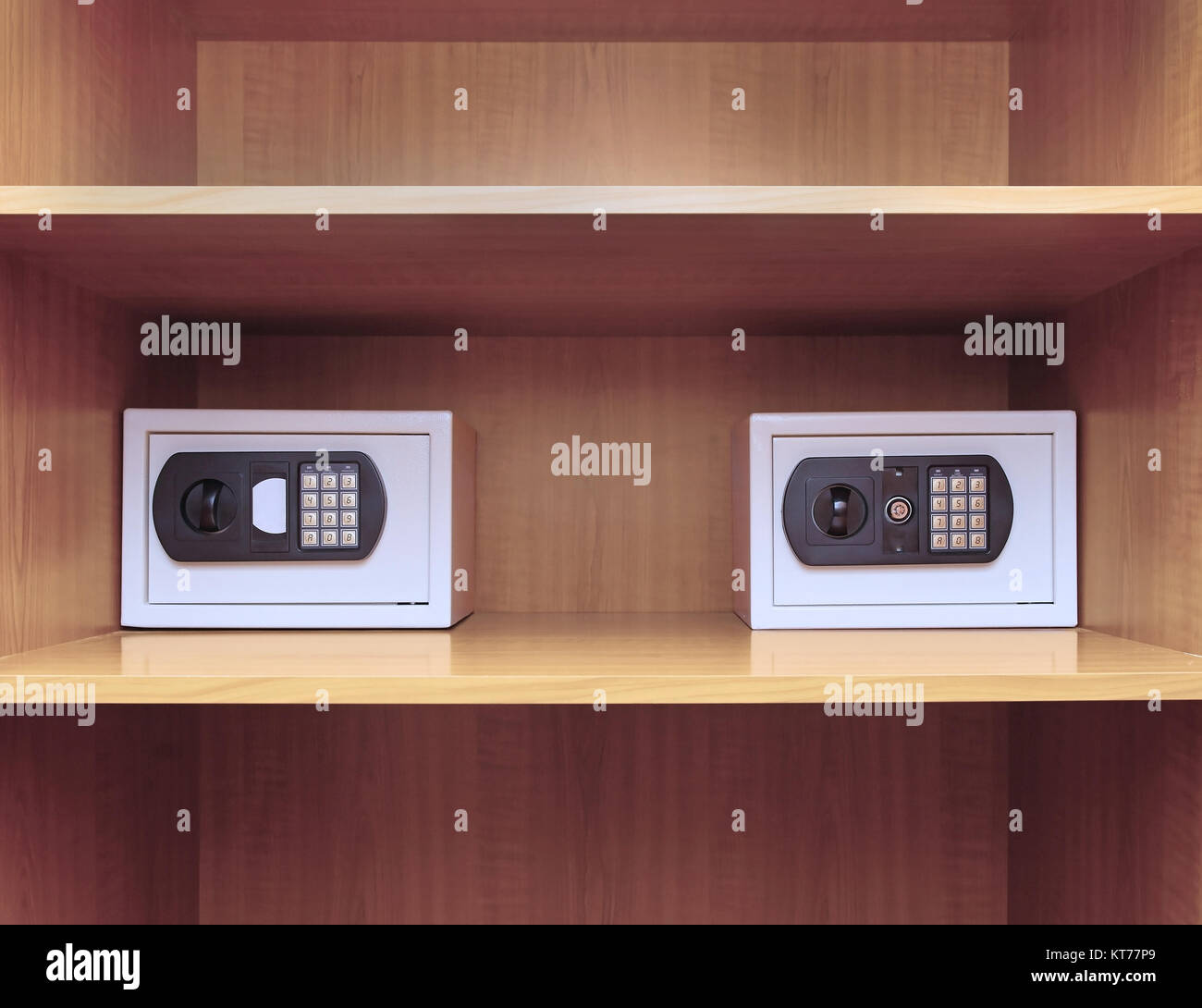 Safes shelf hi-res stock photography and images - Alamy