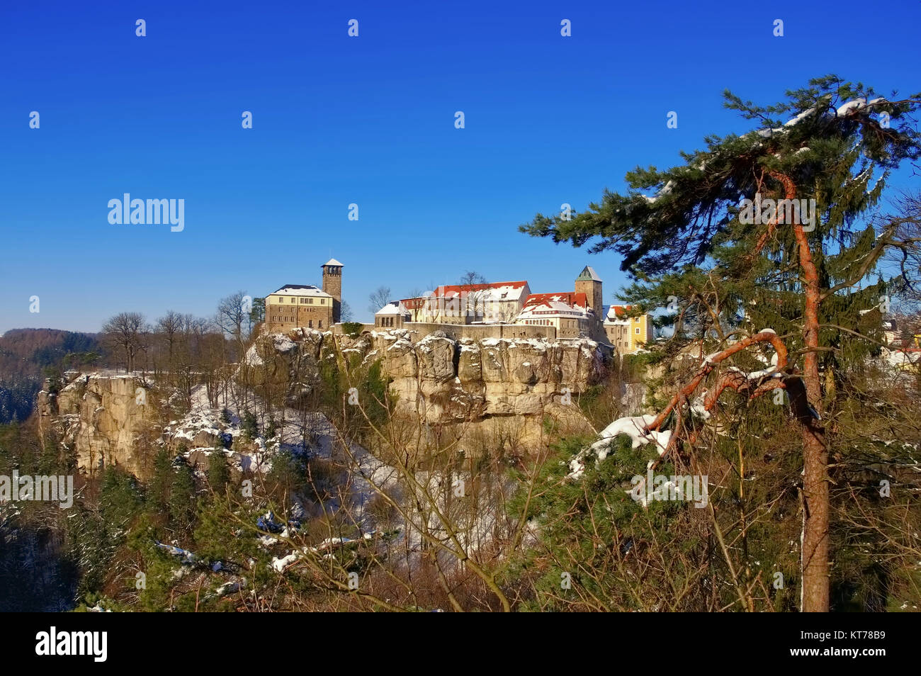 hohnstein castle in winter - the castle hohnstein in winter,elbe ...
