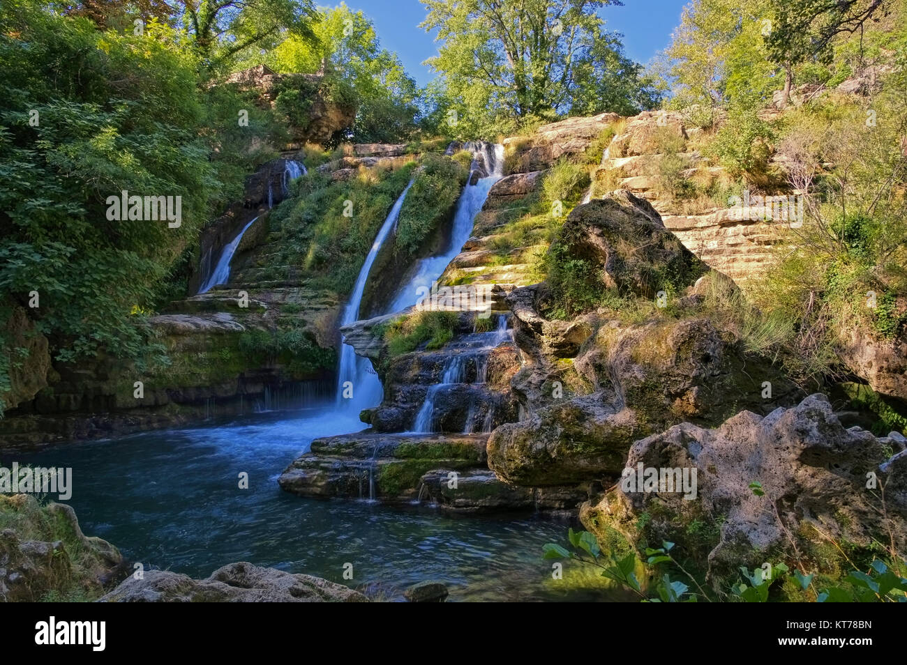 Massiv waterfall hi-res stock photography and images - Alamy