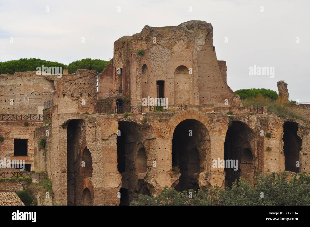 Monumental masonry hi-res stock photography and images - Alamy