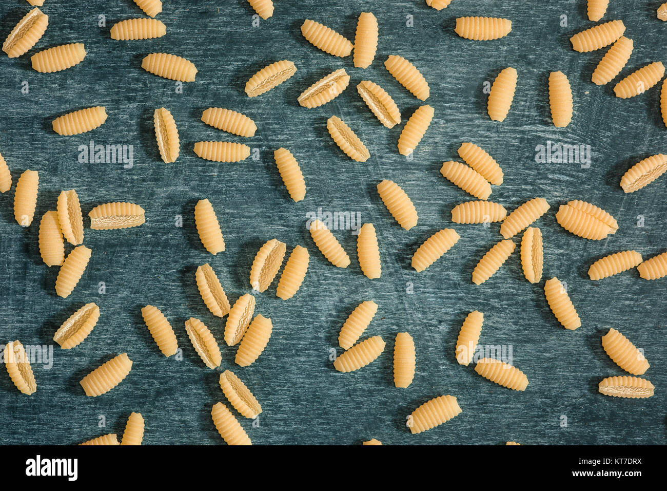 The dry Italian pasta Stock Photo - Alamy