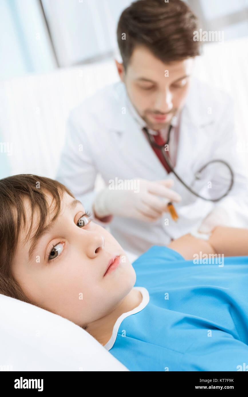 Pediatrist therapeutist hi-res stock photography and images - Alamy