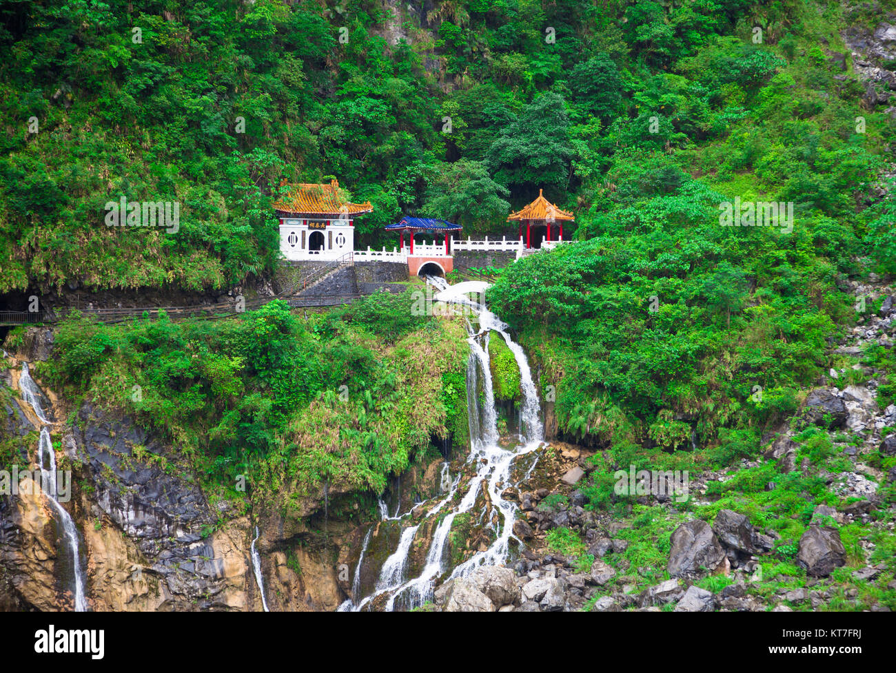 Changchun temple. Taroko National Park. Taiwan Stock Photo - Alamy