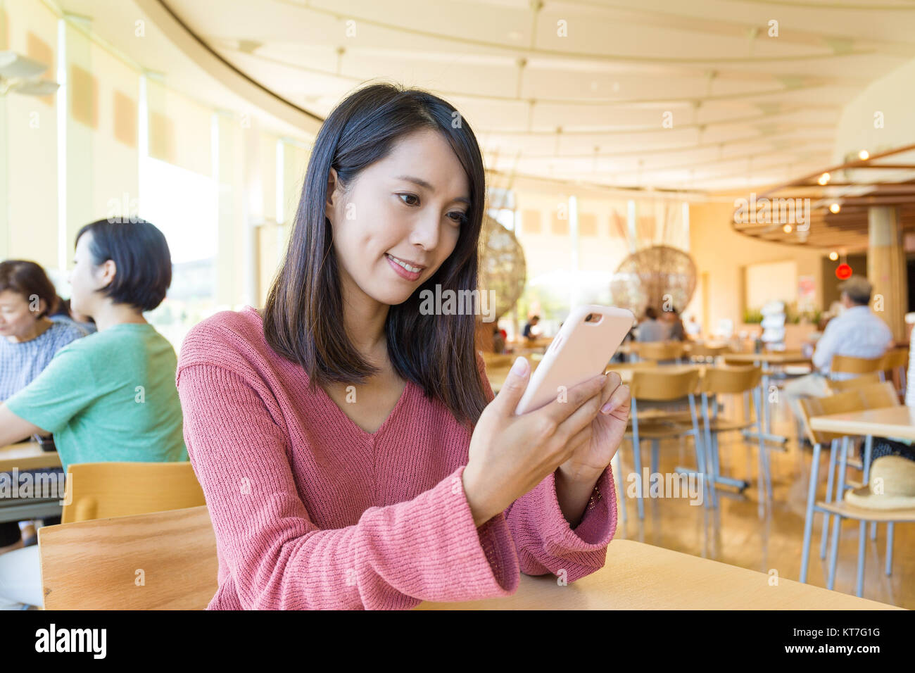 Japan girls restaurant table hi-res stock photography and images - Alamy
