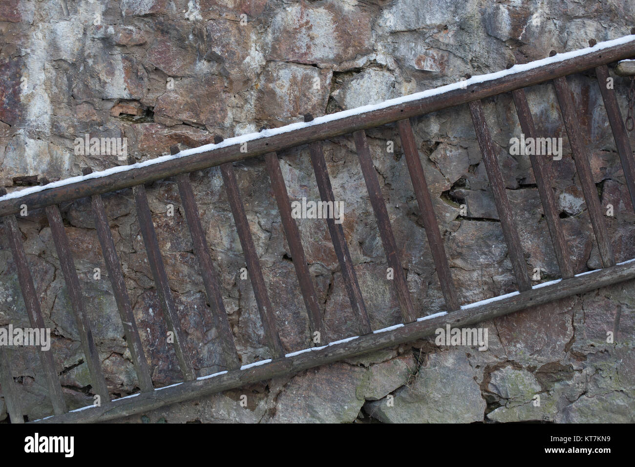 Antique wooden ladder hi-res stock photography and images - Alamy