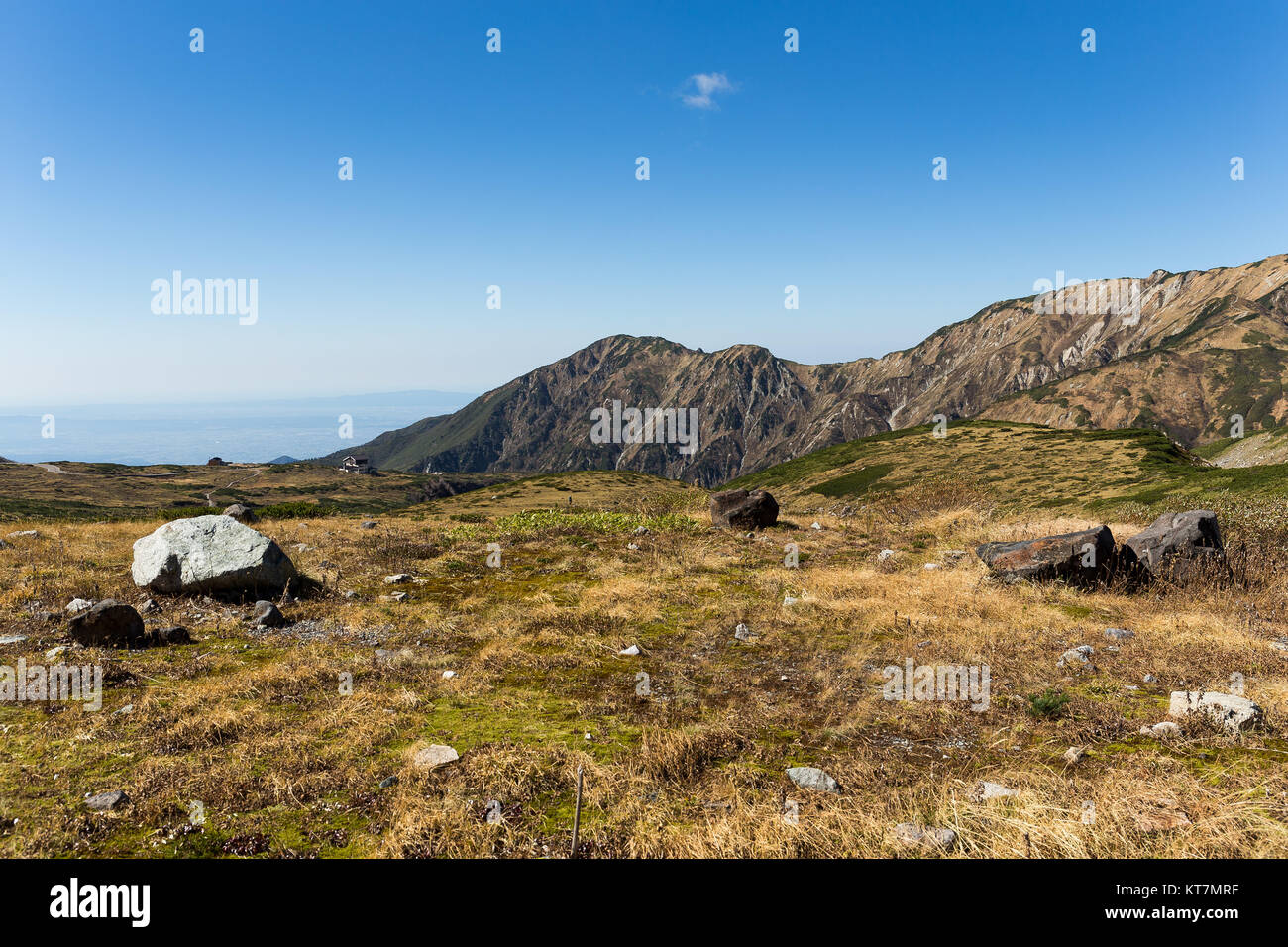 Mount Tate and clear blue sky Stock Photo - Alamy