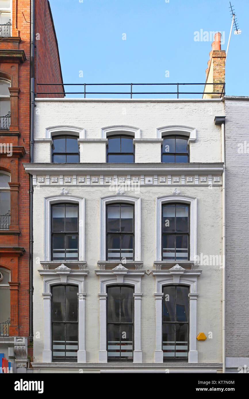 Tall rectangular windows hi-res stock photography and images - Alamy