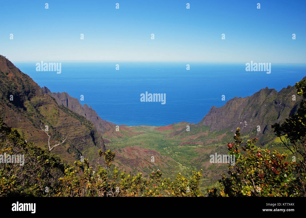 Hawaii ist eine Inselkette im Pazifischen Ozean und seit 1959 der 50 ...