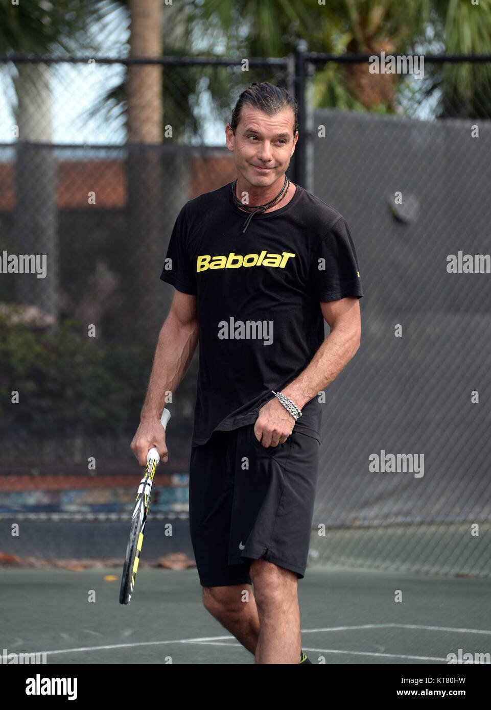 BOCA RATON, FL - NOVEMBER 20: Rocker Gavin Rossdale is seen playing ...