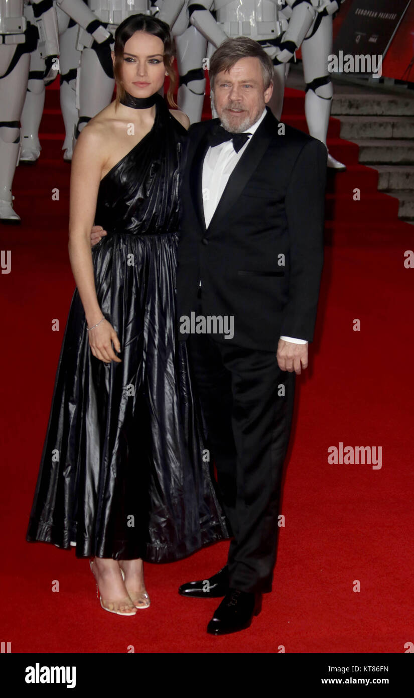 Star wars mark hamill last jedi hi-res stock photography and images - Alamy