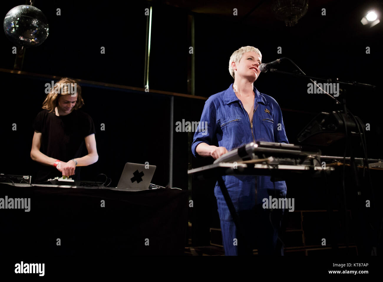 Chloe raunet hi-res stock photography and images - Alamy