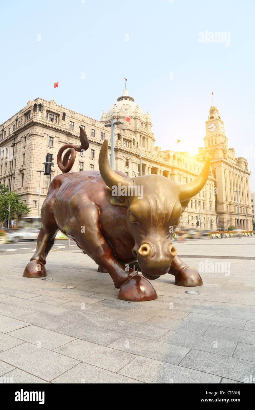 Shanghai bull hi-res stock photography and images - Alamy