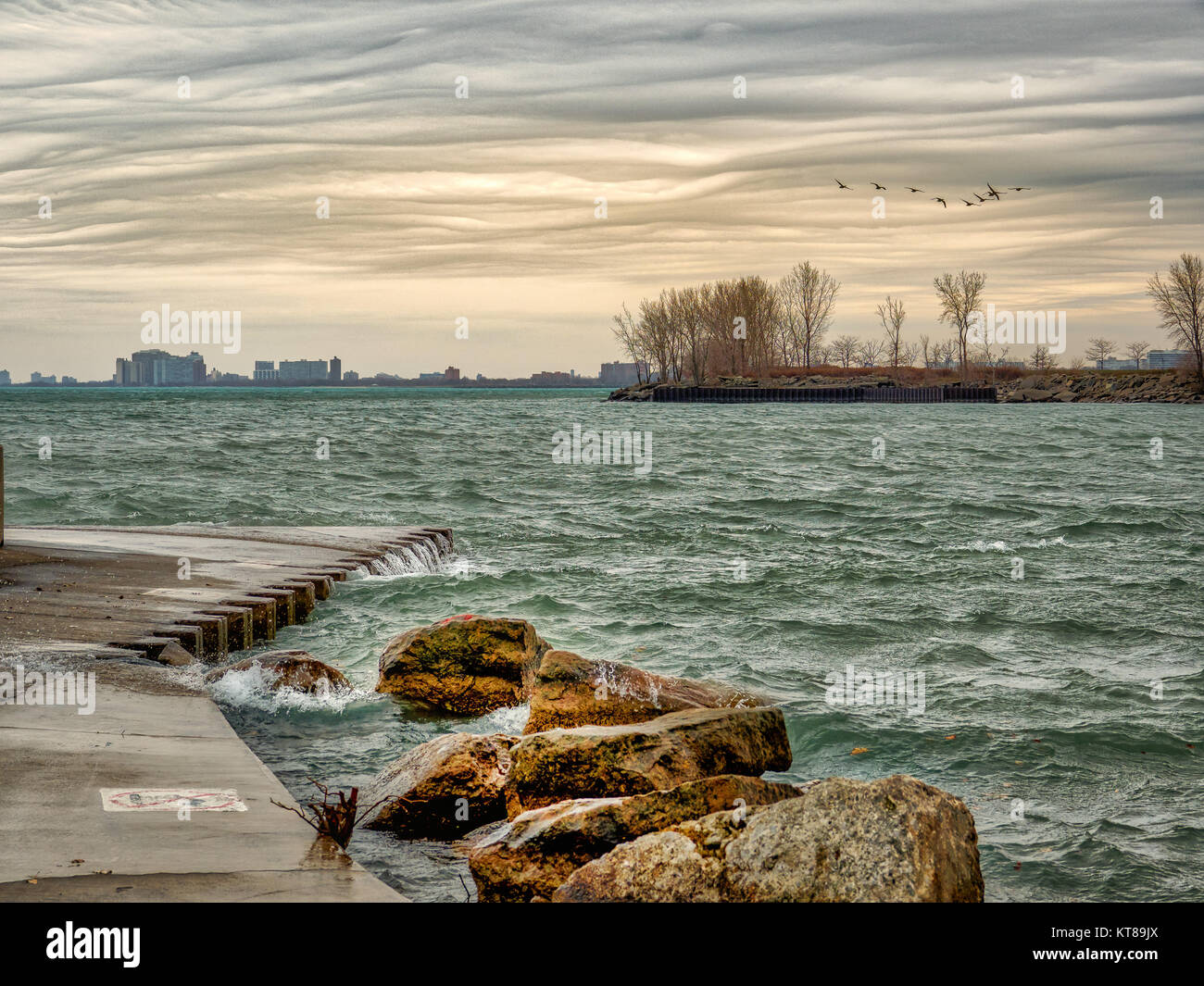 Winter approaches on the shores of Lake Michigan Stock Photo - Alamy