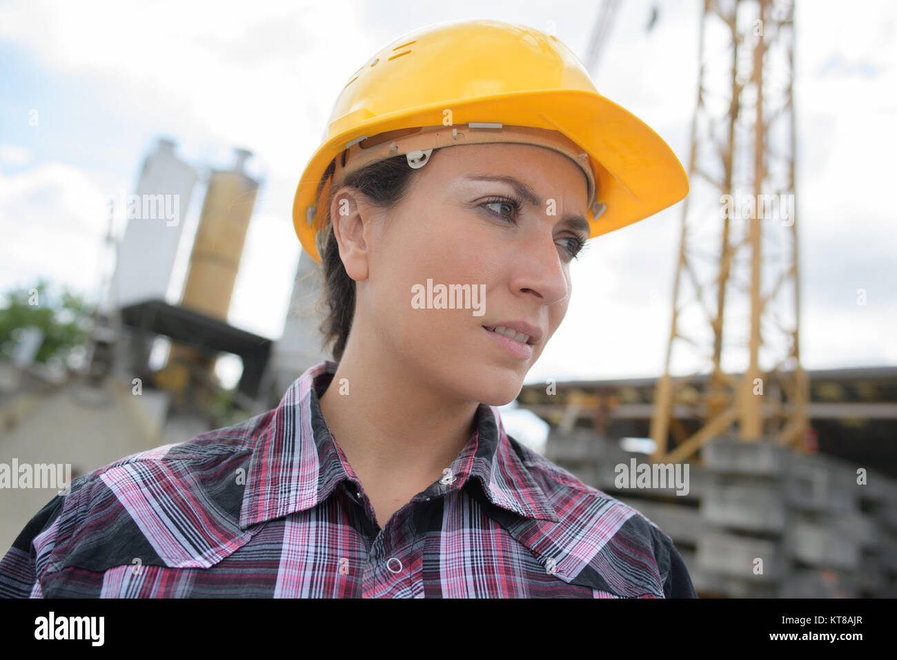beautiful female architect at a construction site Stock Photo - Alamy