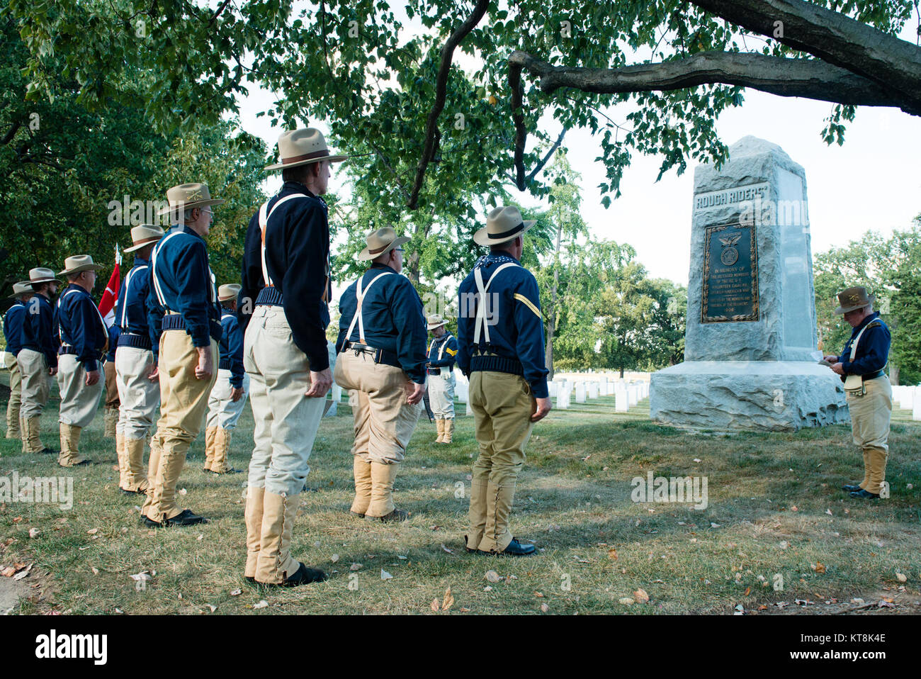 Re-enactors from the West Virginia Rough Riders take part in a wreath ...