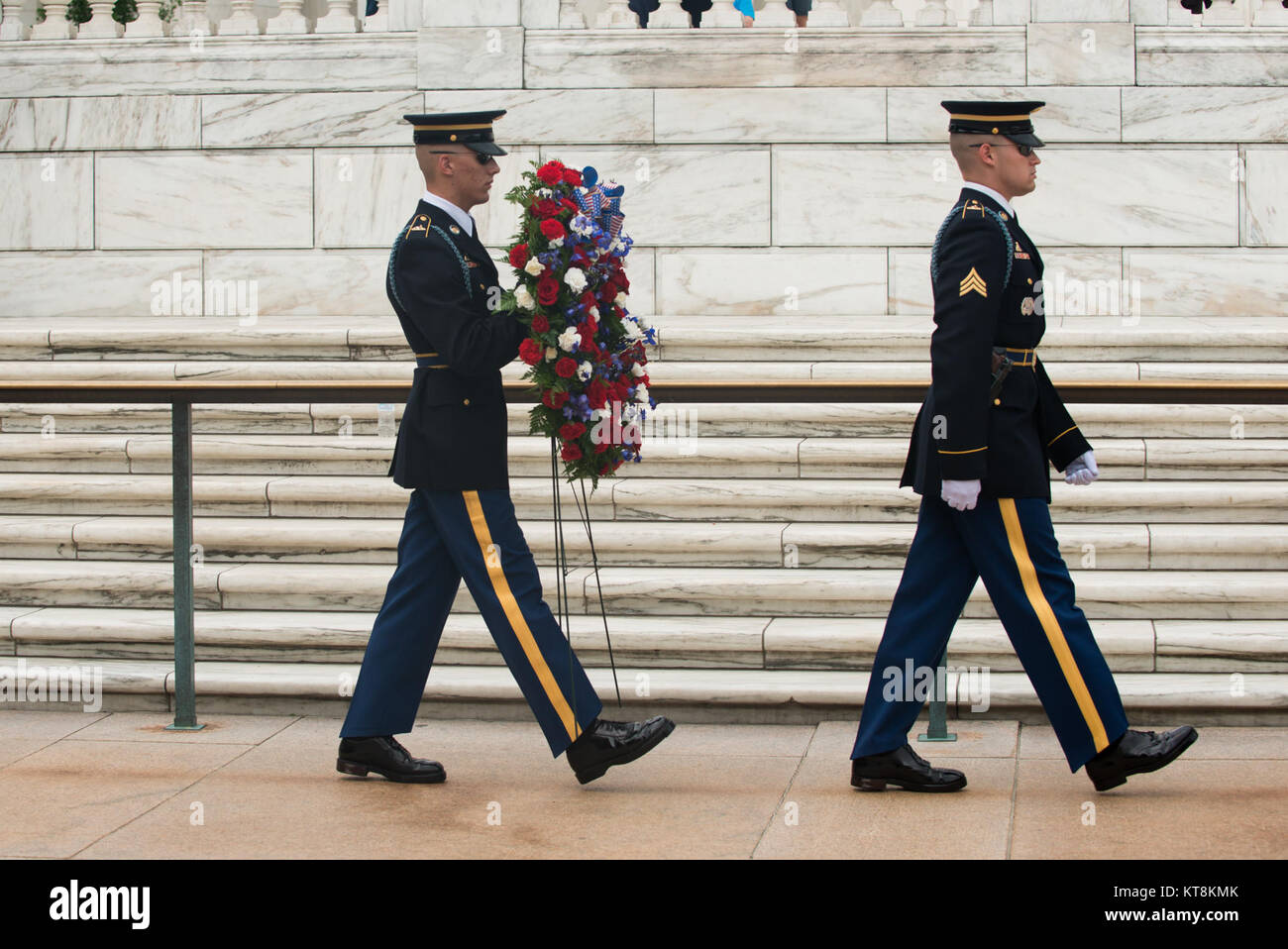 Soldiers from the 3d U.S. Infantry Regiment (The Old Guard), Tomb Guard ...