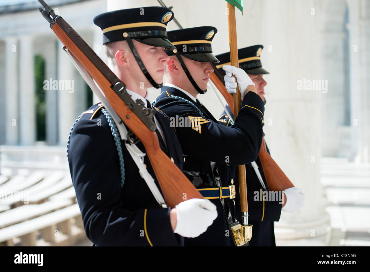 The 3d U.S. Infantry Regiment (The Old Guard) Color Guard members hold ...