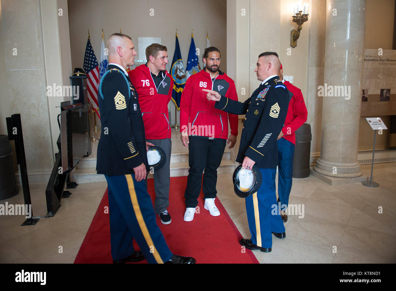 Members of the Atlanta Falcons front office lay a wreath at the Tomb of ...