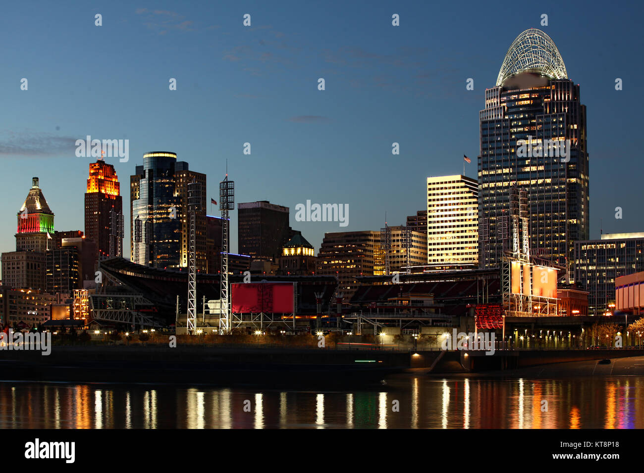 The Cincinnati skyline at night with reflections Stock Photo - Alamy