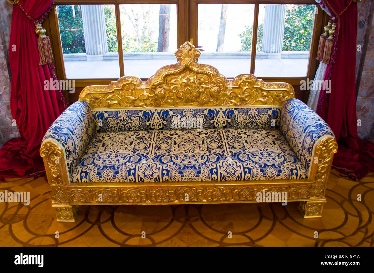 Throne Of The Sultan High Resolution Stock Photography and Images - Alamy