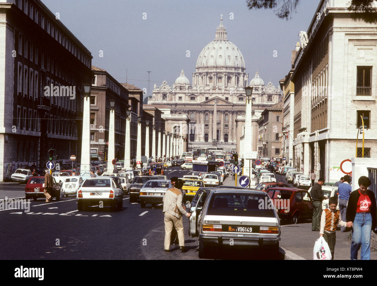 VATICAN CITY Rome Italy with St.Pter´s Basilica in the Vatican City ...
