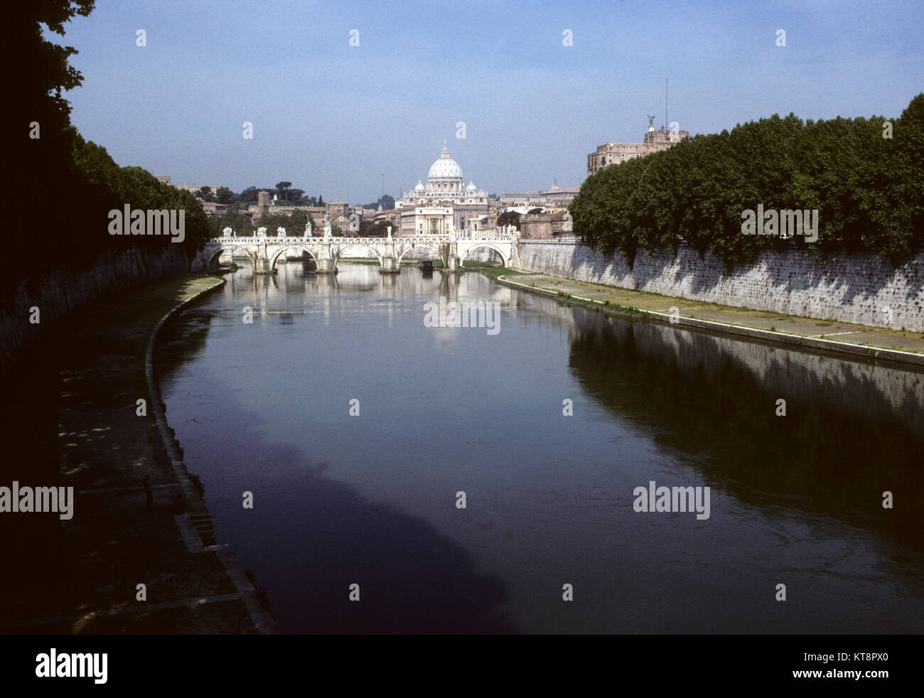 VATICAN CITY Rome Italy with St.Pter´s Basilica in the Vatican City ...
