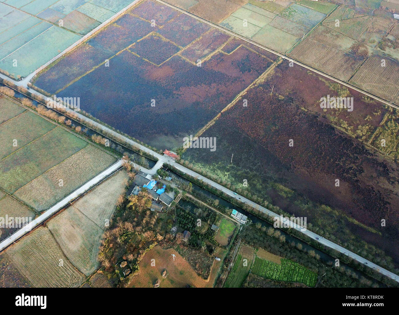 Anlong, Anlong, China. 21st Dec, 2017. Anlong, CHINA-21st December 2017 ...