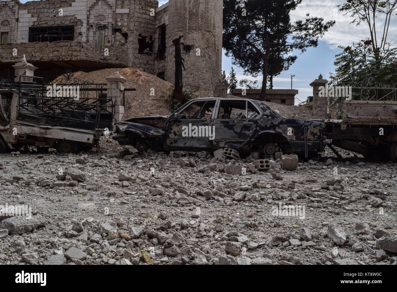 Douma, Damascus, Syria. 27th Oct, 2017. A car parked on the side of the ...