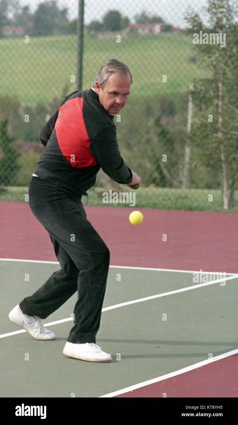 Rancho Santa Fe, California, USA. 22nd Dec, 2017. Sportscaster Dick ...