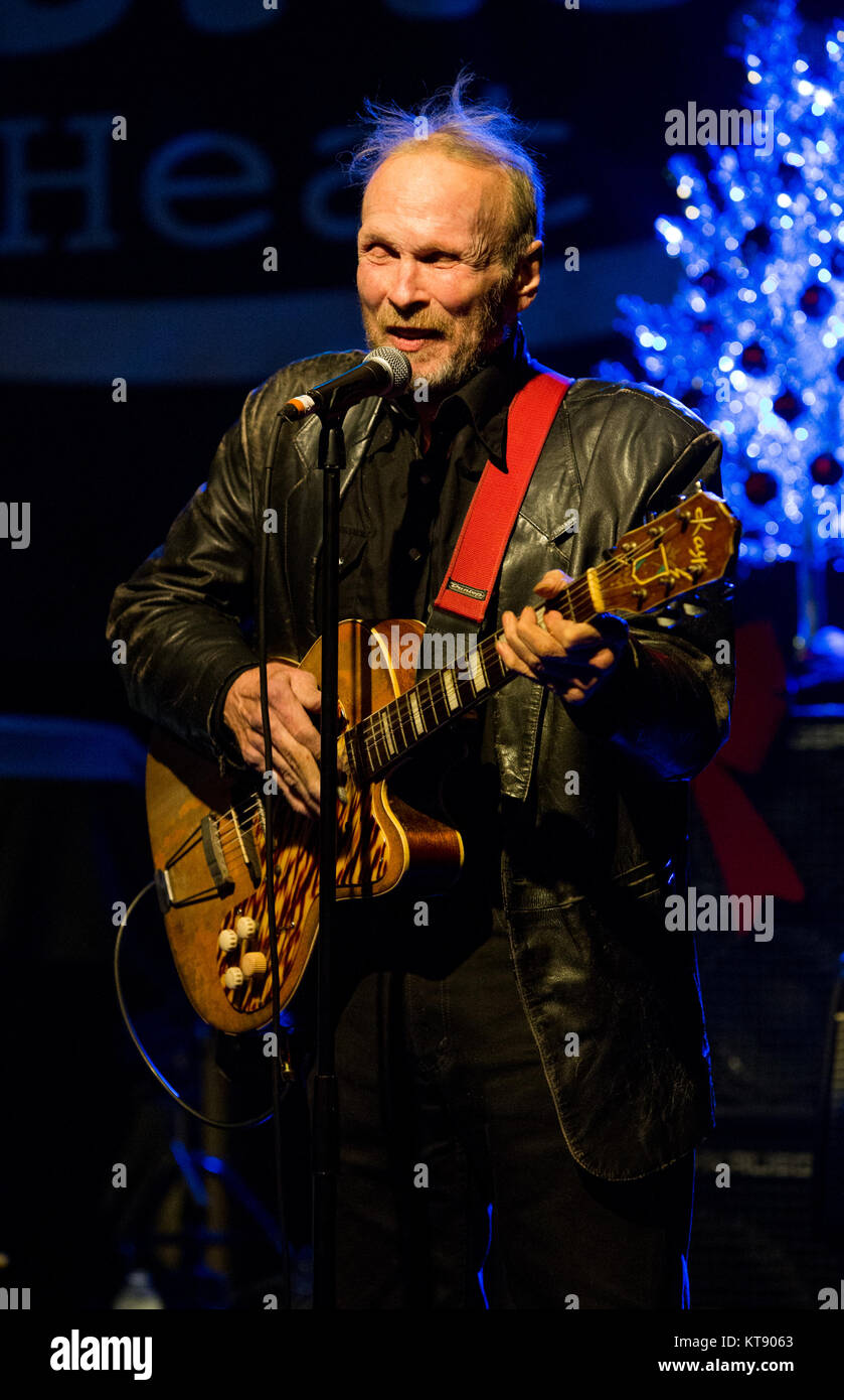 Phil alvin hi-res stock photography and images - Alamy