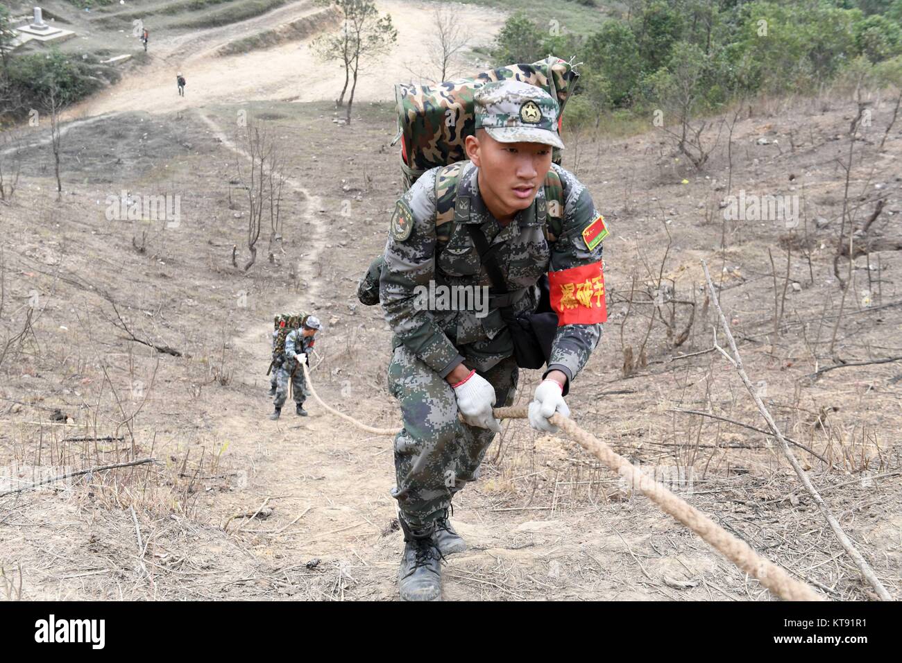Jingxi. 27th Nov, 2017. Chinese soldiers prepare for blasting ...